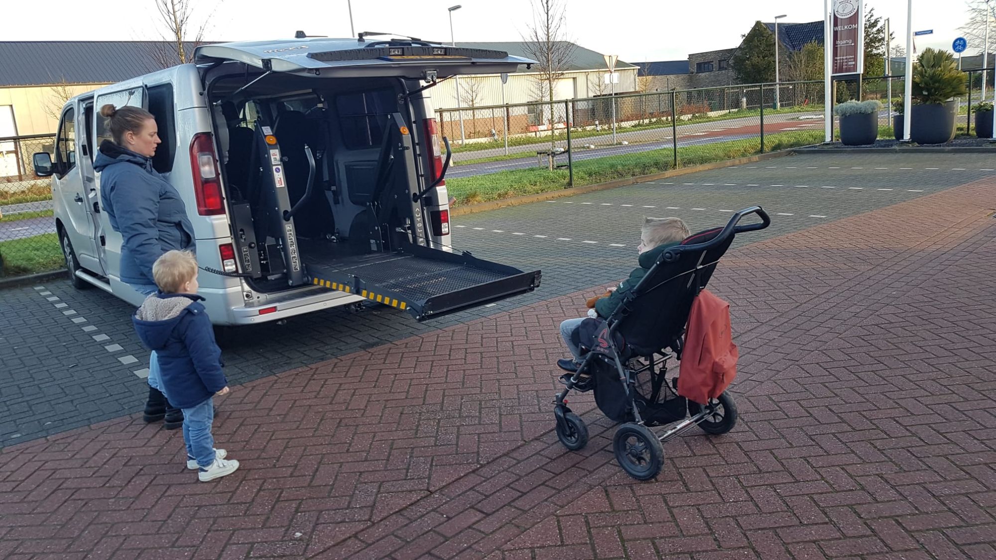 Fonds Kind & Handicap | Rolstoelbus voor Mees | Spierziekte